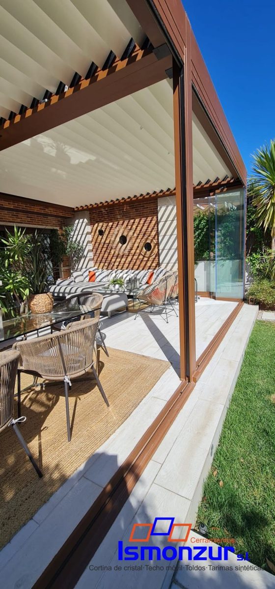 Pérgola bioclimática: el equilibrio entre naturaleza y comodidad